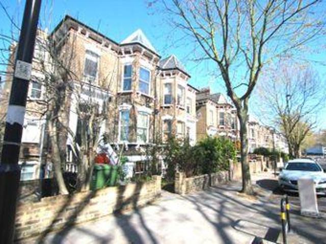 3 Bedrooms Flat for rent in Hillmarton Street, Caledonian Road N7