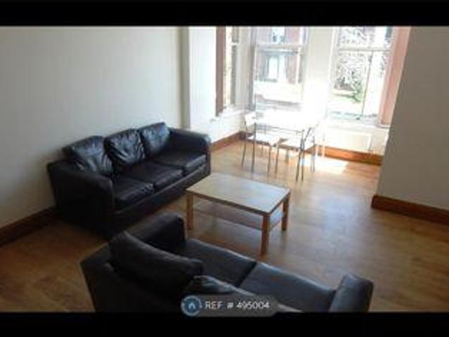 3 Bedrooms Flat for rent in Hyde Terrace, Leeds LS2