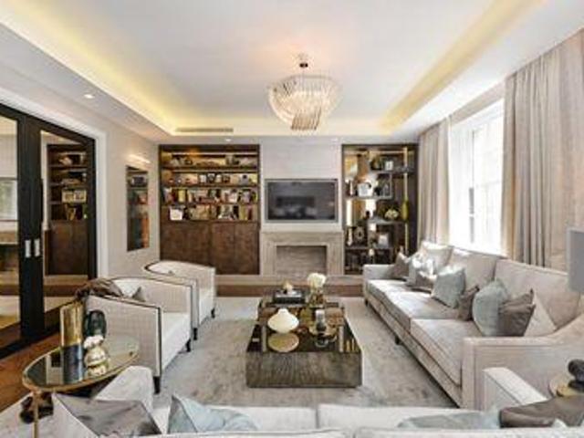 3 Bedrooms Flat for rent in Hyde Park Square, London W2