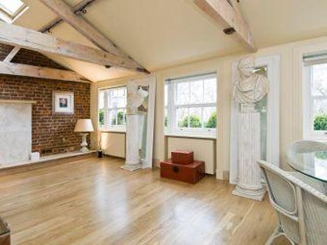 3 Bedrooms Flat for rent in Hyde Park Square, London W2