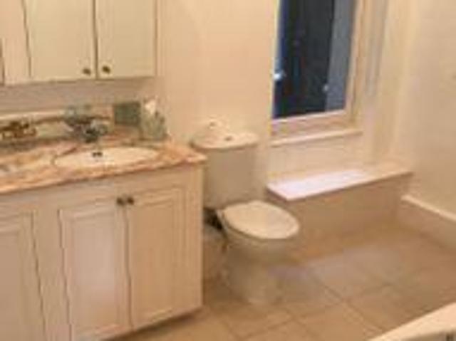 3 Bedrooms Flat for rent in Iverna Court, London W8