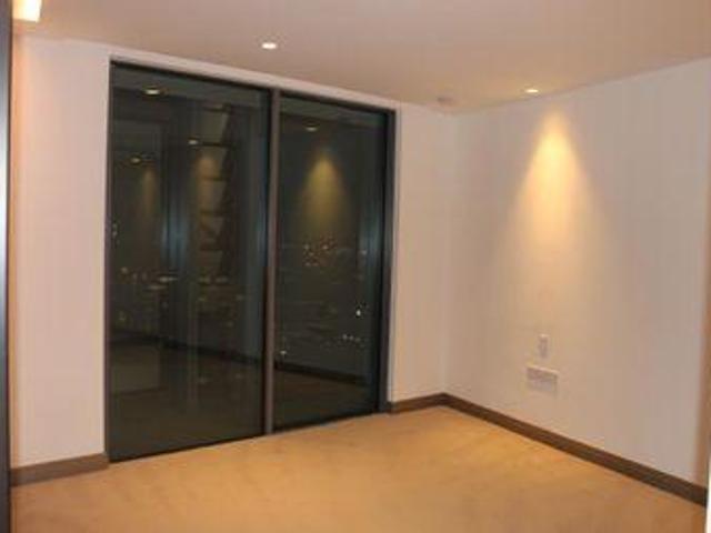 3 Bedrooms Flat for rent in One Blackfriars, Blackfriars Road, London SE1