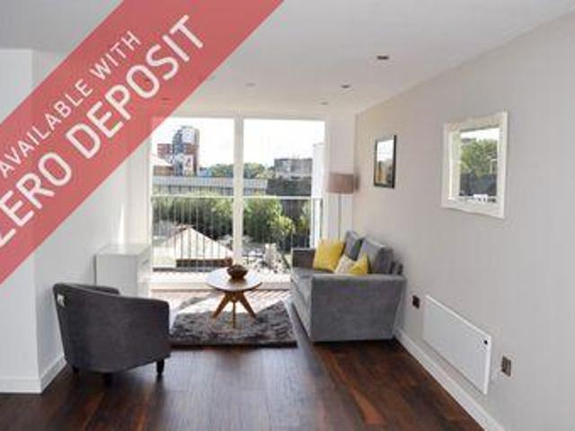 3 Bedrooms Flat for rent in One Regent Road, Regent Road, Castlefield, Manchester M3