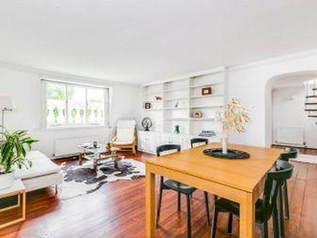 3 Bedrooms Flat for rent in Onslow Gardens, South Kensington, London SW7