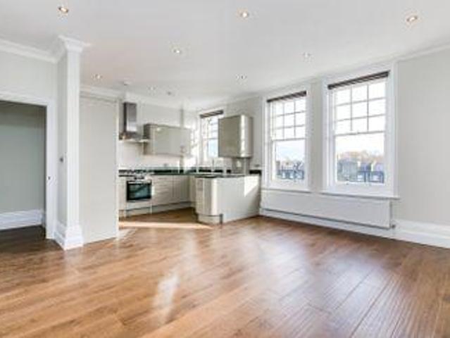 3 Bedrooms Flat for rent in Old Brompton Road, South Kensington, London SW7