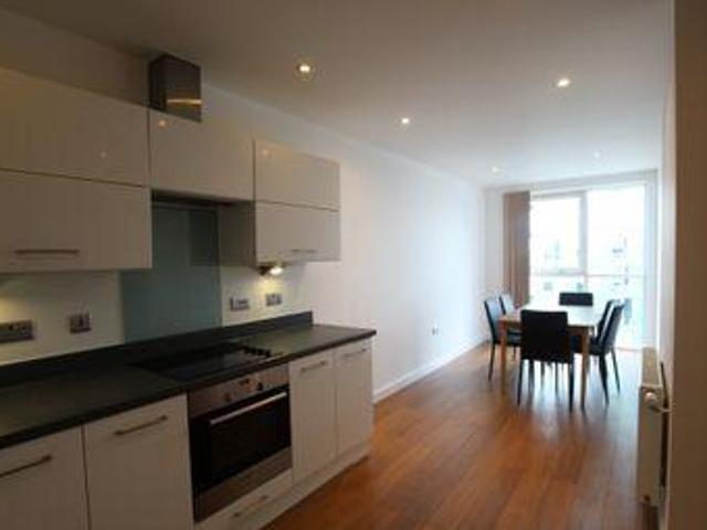 3 Bedrooms Flat for rent in Opal Court, 172 High Street, Stratford E15