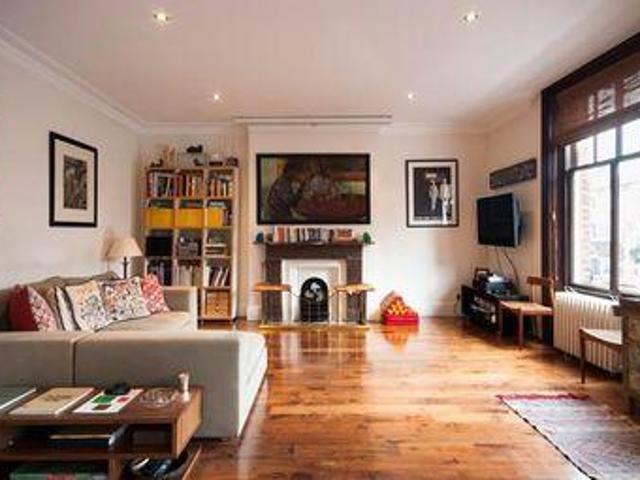 3 Bedrooms Flat for rent in Oxford Gardens, London W10