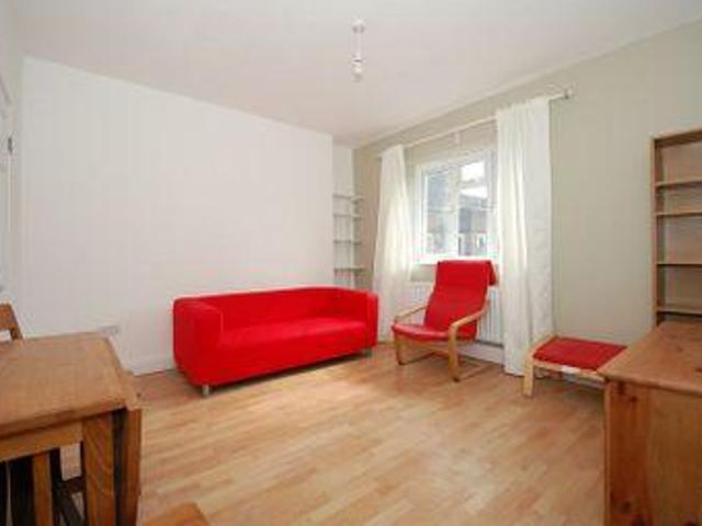 3 Bedrooms Flat for rent in Long Lane, London SE1
