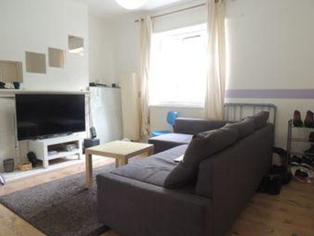 3 Bedrooms Flat for rent in Long Lane, London SE1
