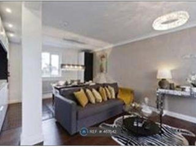 3 Bedrooms Flat for rent in Longfield Road W5, London
