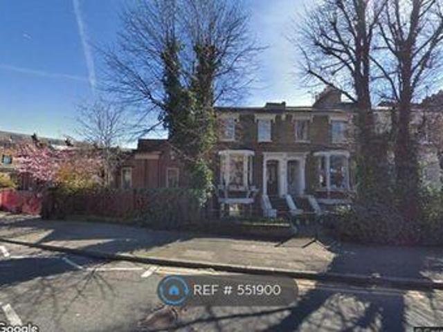 3 Bedrooms Flat for rent in London, London E8