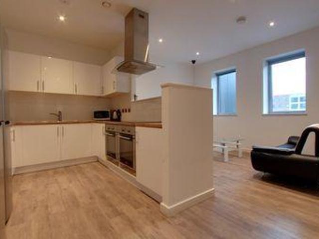 3 Bedrooms Flat for rent in London Road, Sheffield S2