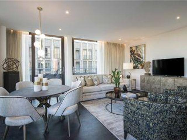 3 Bedrooms Flat for rent in London SW11
