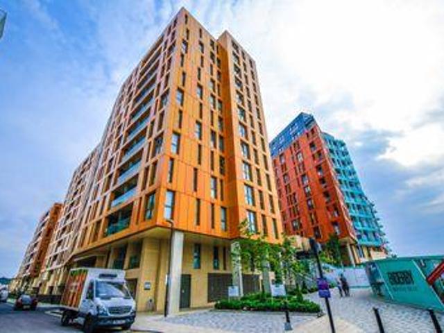 3 Bedrooms Flat for rent in London SE10