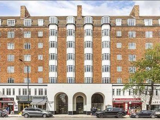 3 Bedrooms Flat for rent in Latymer Court, Hammersmith Road W6