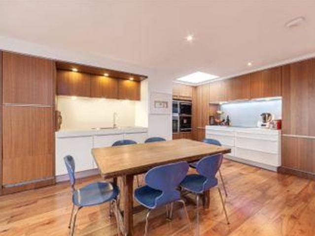 3 Bedrooms Flat for rent in Lauderdale Mansions, Lauderdale Road, Little Venice, London W9