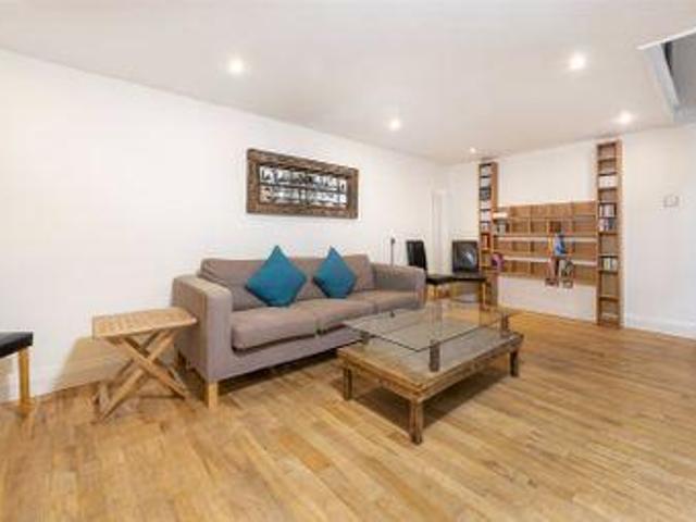 3 Bedrooms Flat for rent in La Gare Apartments, 51 Surrey Row, London SE1