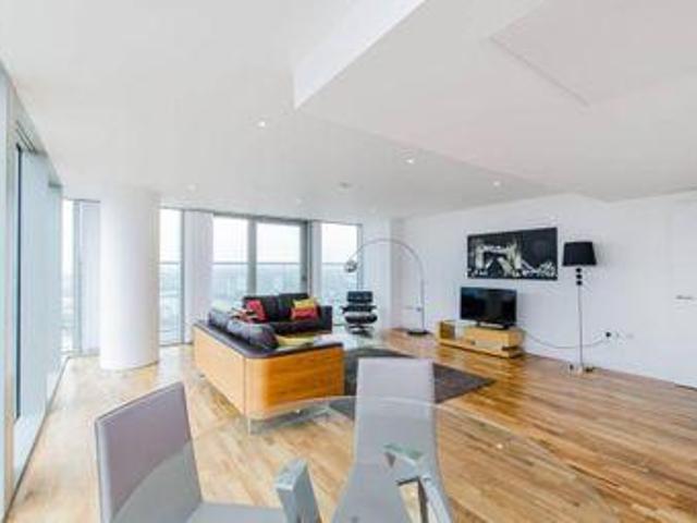 3 Bedrooms Flat for rent in Landmark Building, 24 Marsh Wall, South Quay, Westferry Circus, Canary Wharf, London E14