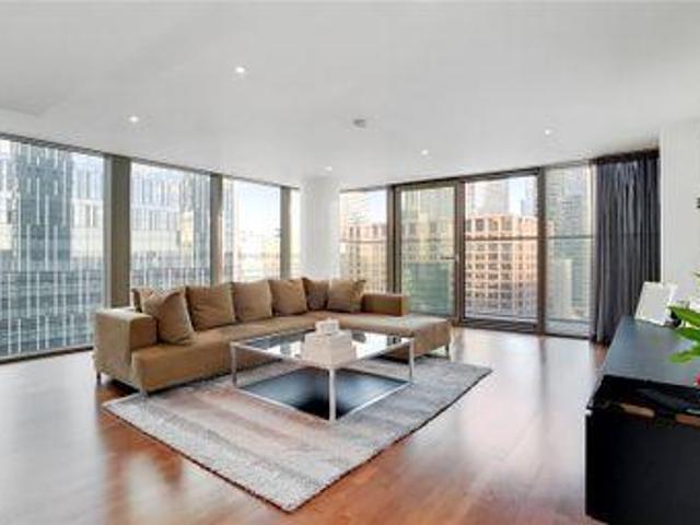 3 Bedrooms Flat for rent in Landmark West, Marsh Wall, London E14