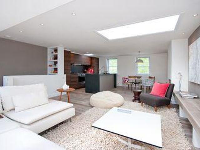 3 Bedrooms Flat for rent in Lanhill Road, London W9