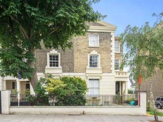 3 Bedrooms Flat for rent in Leighton Road, London NW5