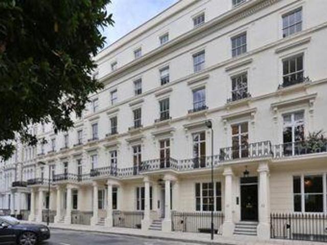 3 Bedrooms Flat for rent in Leinster Square, London W2