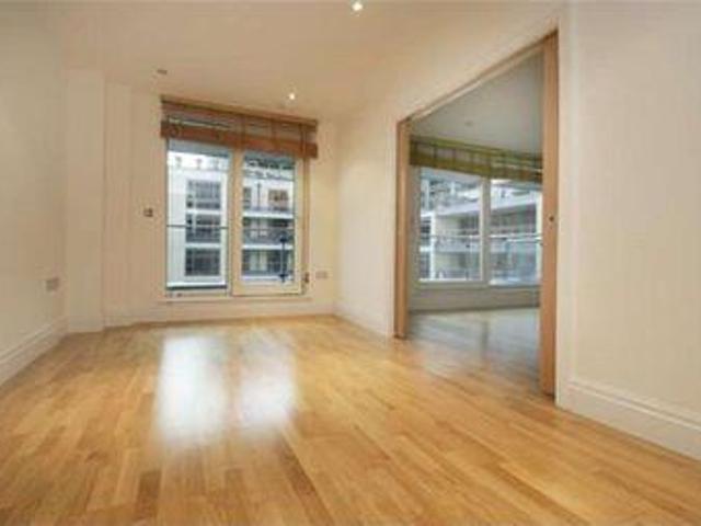 3 Bedrooms Flat for rent in Lensbury Avenue, London SW6