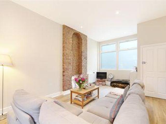 3 Bedrooms Flat for rent in Lillie Road, London SW6