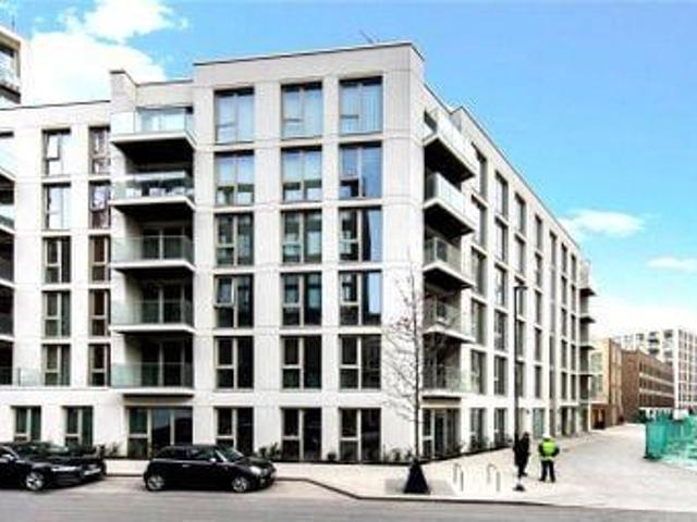 3 Bedrooms Flat for rent in Liner House, Schooner Road, London E16