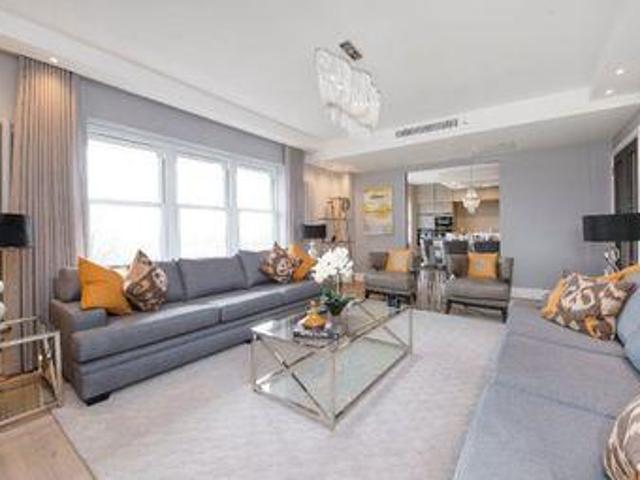 3 Bedrooms Flat for rent in Lyndhurst Road, Hampstead NW3