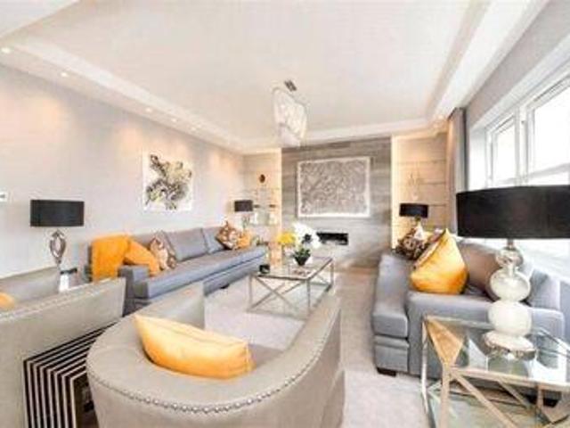 3 Bedrooms Flat for rent in Lyndhurst Road, Hampstead, London NW3