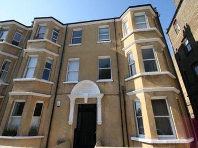 3 Bedrooms Flat for rent in Mowll Street, London SW9