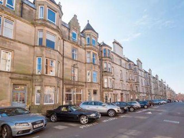 3 Bedrooms Flat for rent in Montpelier Park, Bruntsfield EH10