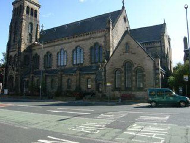 3 Bedrooms Flat for rent in Morningside Road, Morningside, Edinburgh EH10