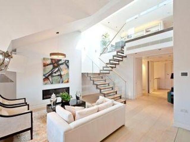 3 Bedrooms Flat for rent in Mayfair London W1K