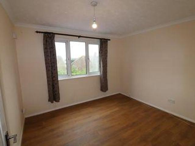 3 Bedrooms Flat for rent in Maypole Road, Witham CM8