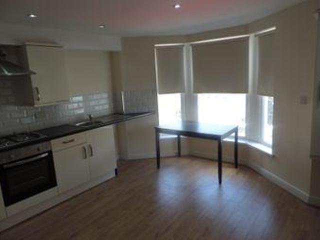 3 Bedrooms Flat for rent in Mackintosh Place, Cardiff, Caerdydd CF24