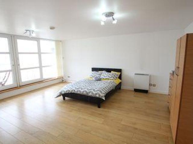 3 Bedrooms Flat for rent in Manchester Rd, Docklands E14