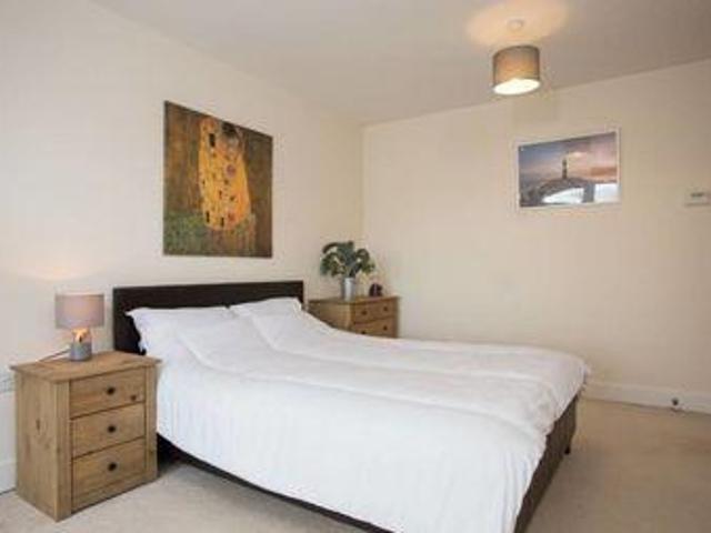 3 Bedrooms Flat for rent in Margravine Gardens, London W6