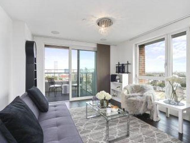 3 Bedrooms Flat for rent in Marner Point, Jefferson Plaza, London E3