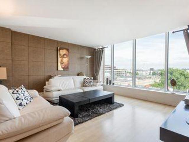 3 Bedrooms Flat for rent in Marylebone Road, London NW1
