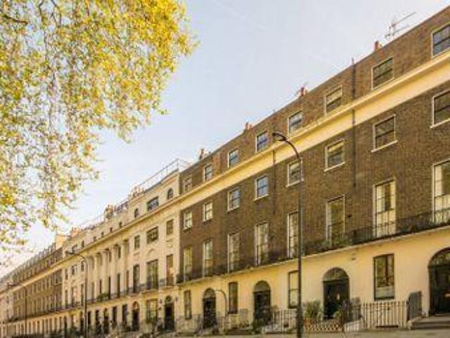 3 Bedrooms Flat for rent in Mecklenburgh Square, Bloomsbury WC1N