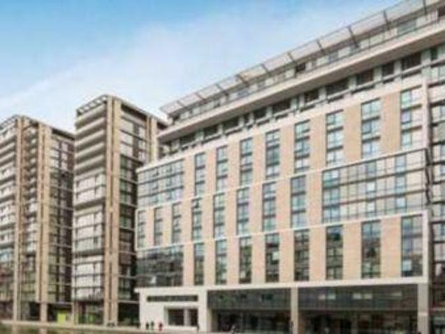 3 Bedrooms Flat for rent in Merchant Square East, London W2