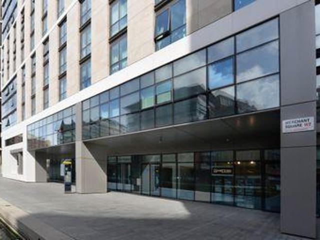 3 Bedrooms Flat for rent in Merchant Square East, London W2