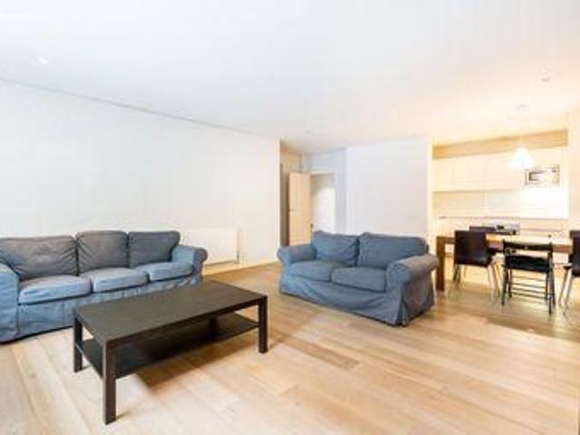 3 Bedrooms Flat for rent in Merchant Square East, London W2