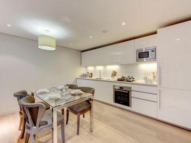 3 Bedrooms Flat for rent in Merchant Square East, London W2