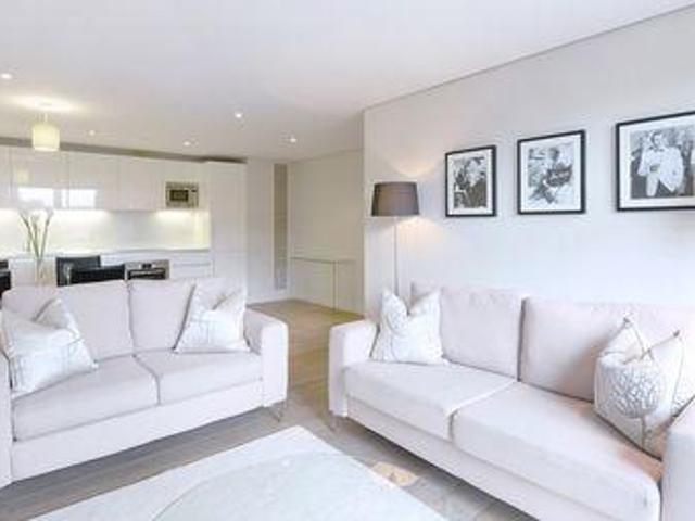 3 Bedrooms Flat for rent in Merchant Square East, Paddington W2