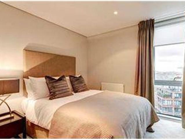 3 Bedrooms Flat for rent in Merchant Square, London, Paddington W2