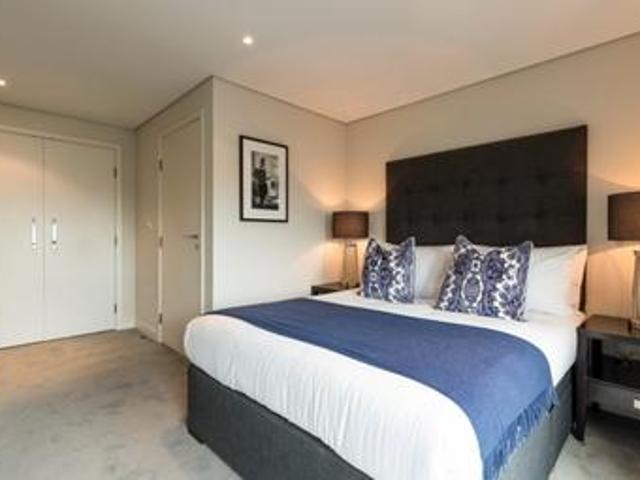 3 Bedrooms Flat for rent in Merchant Square, Paddington, London W2