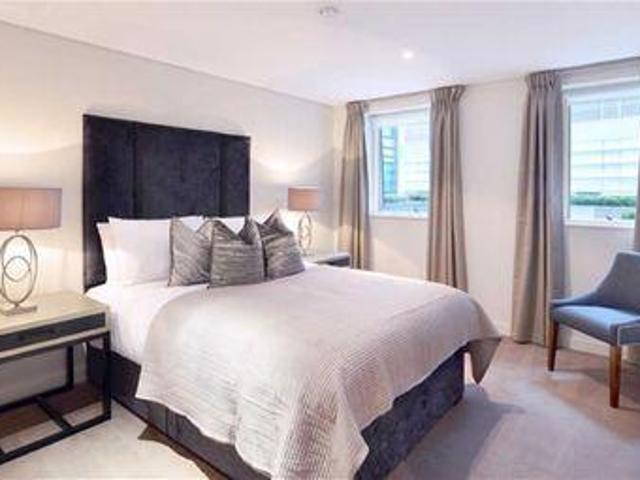 3 Bedrooms Flat for rent in Merchant Square, Paddington, London W2